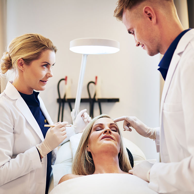 Plastic surgeon – Cirugia Plástica Puerto Rico Dr Roberto Mendez